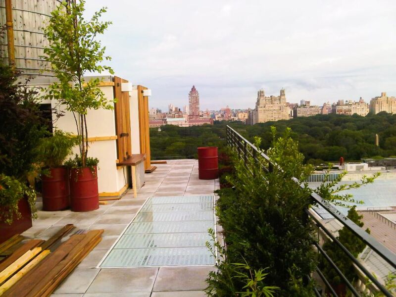 7 Benefits of Clear Floor Glass for Open and Adaptive Spaces - Circle ...